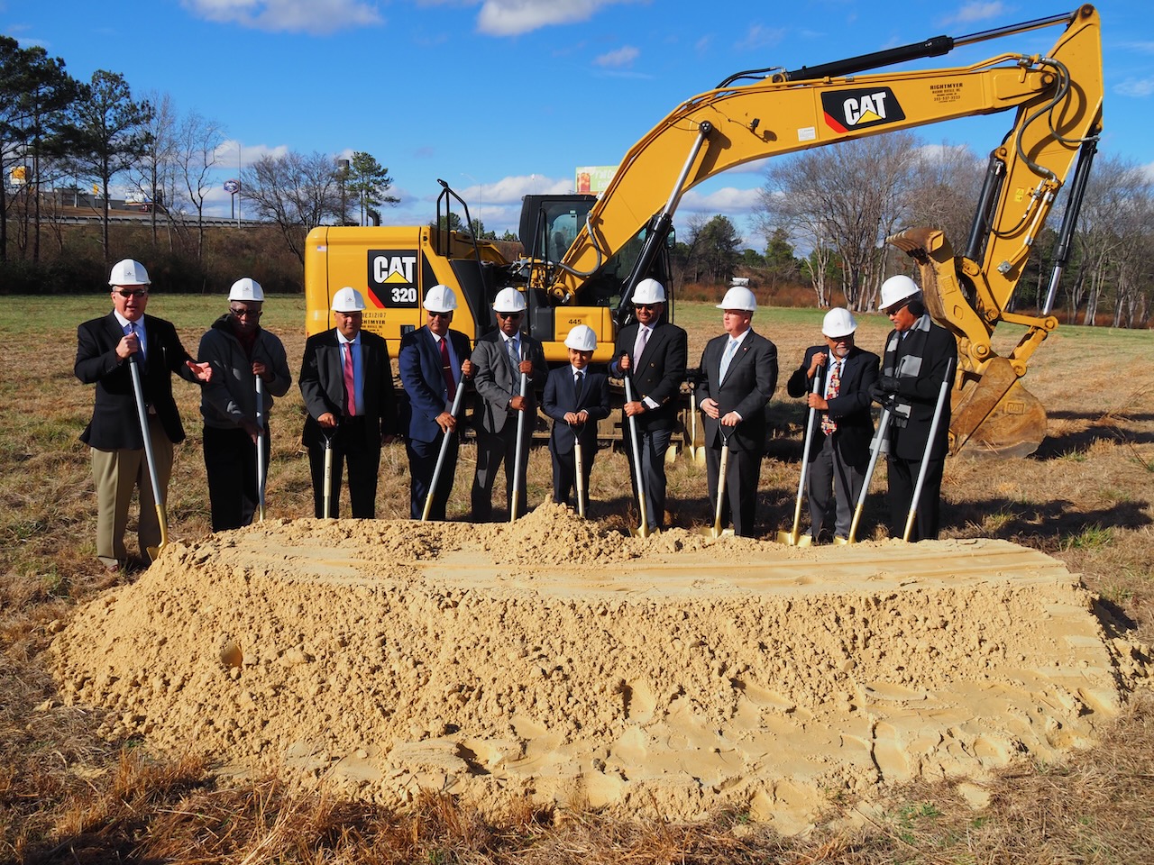 RRSpin - Groundbreaking in Weldon celebrates new hotel
