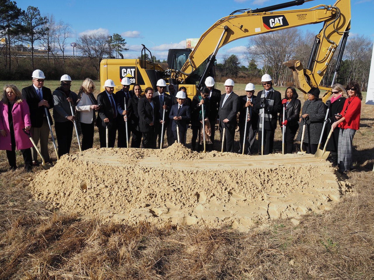 RRSpin - Groundbreaking in Weldon celebrates new hotel